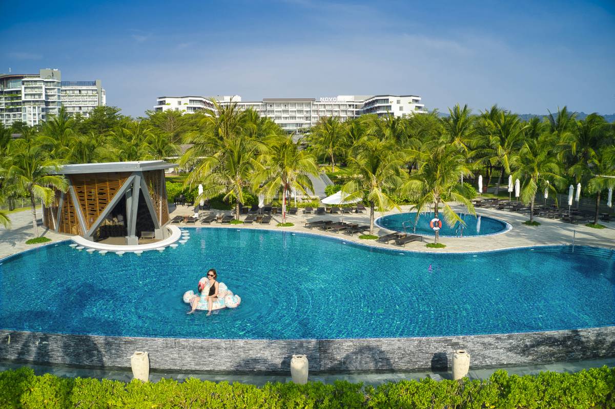 Novotel Phu Quoc Resort - Swimming Pools